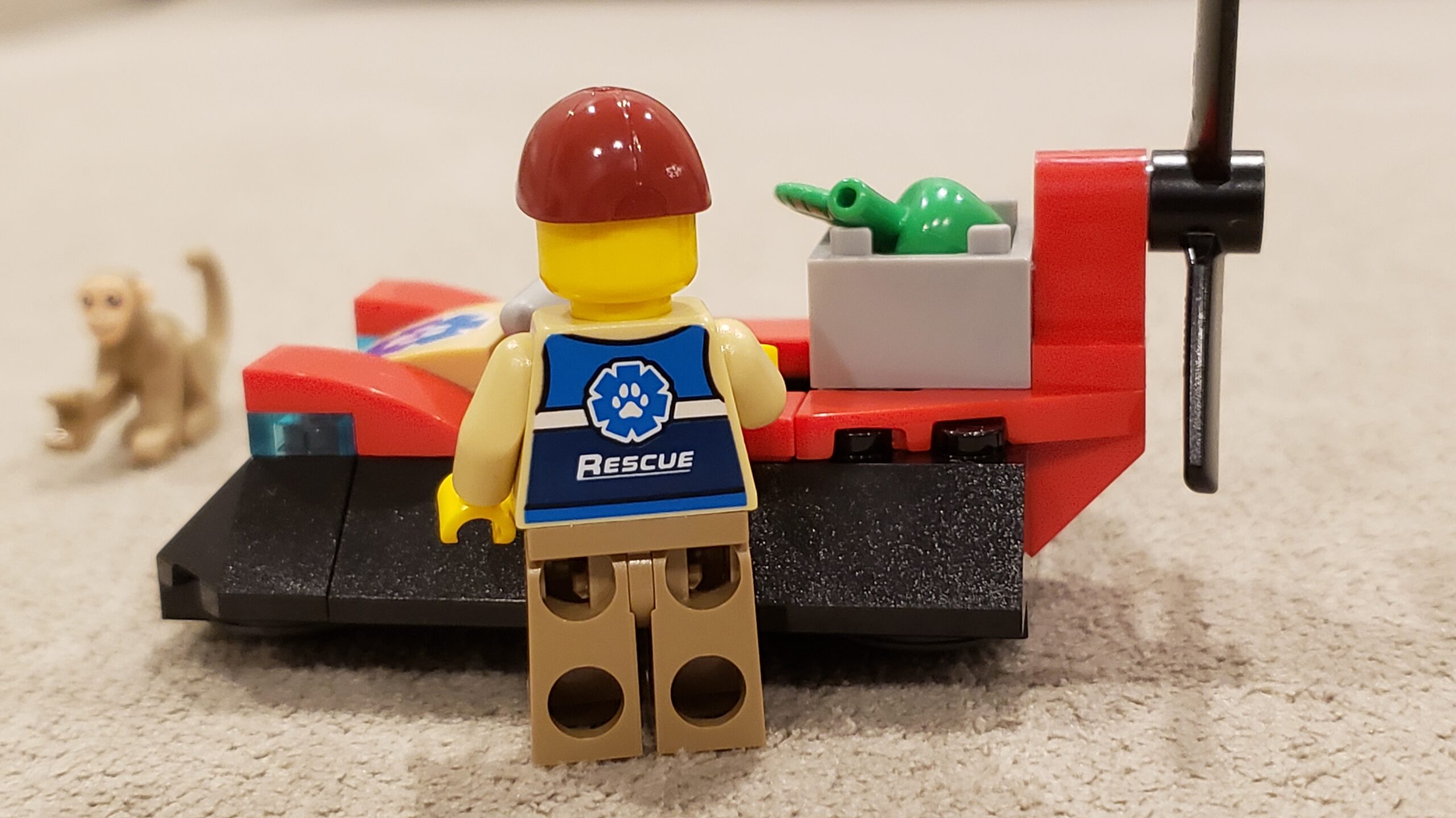 Lego 30570 Wildlife Rescue Hovercraft Polybag Review - Toy Photography ...