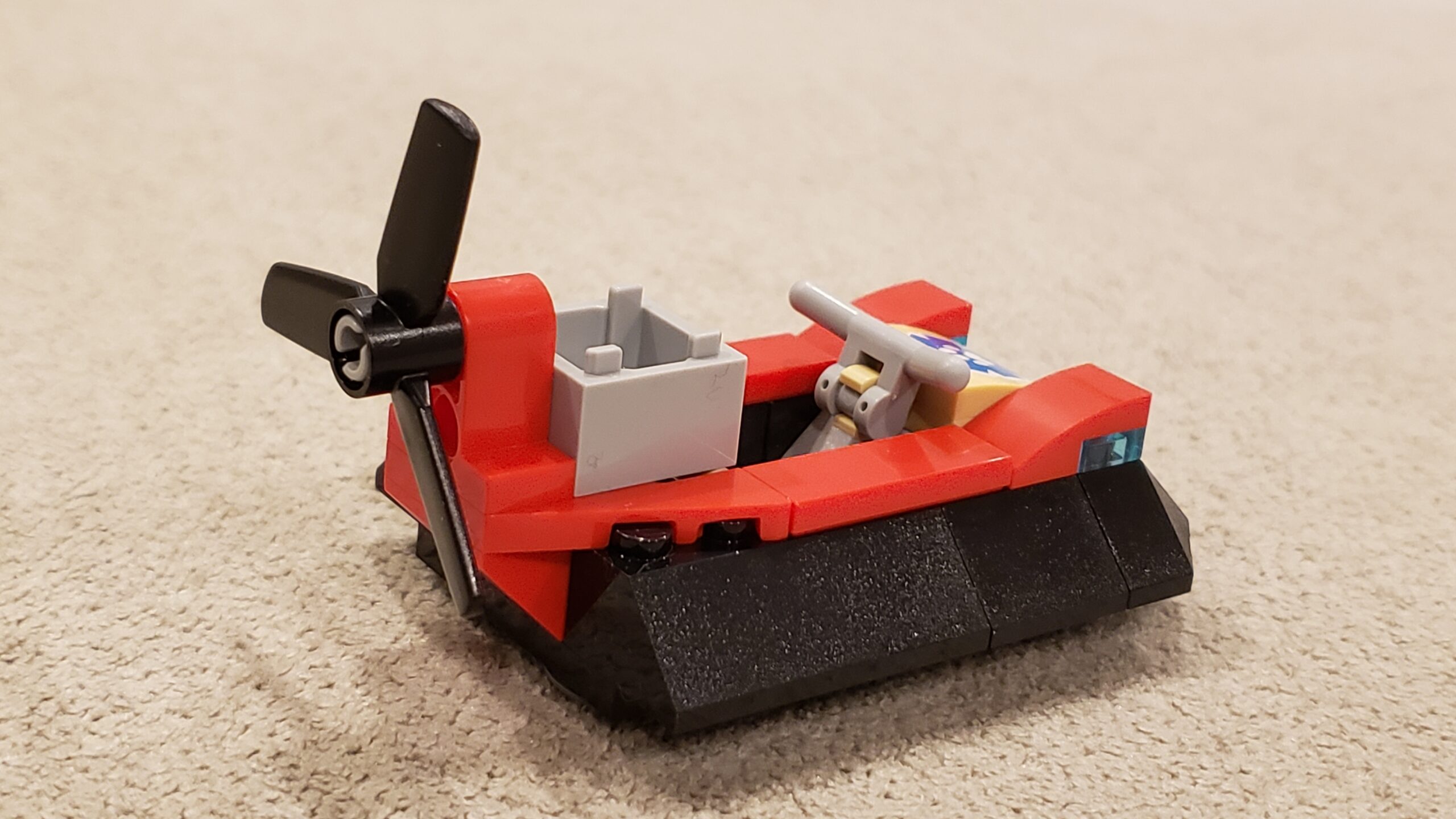 Lego 30570 Wildlife Rescue Hovercraft Polybag Review - Toy Photography ...